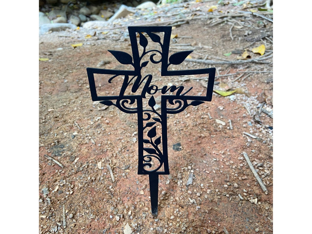 Personalized Metal Memorial Cross Stakes, Custom Name Cross Cemetery ...