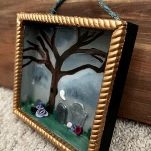 Shadow Box Spooky Graveyard - Etsy
