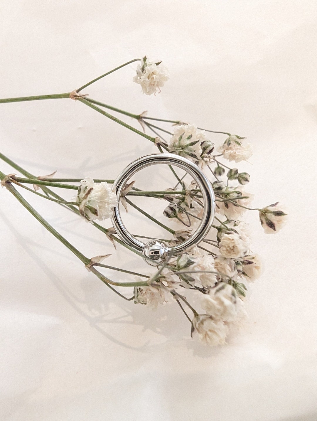 16g/1.2mm Solid 14k White Gold Fixed Bead Ring by Junipurr - Etsy