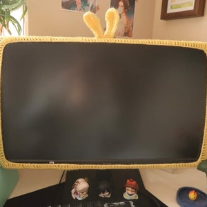 Cute Screen Monitor Hugger - Crochet Pattern Desk Accessories Cute ...