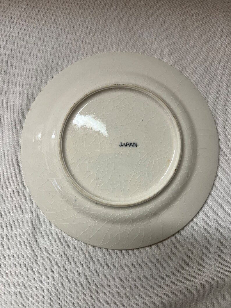 Vintage Blue Willow Pattern Plate - Classic Blue and White Ceramic - Etsy