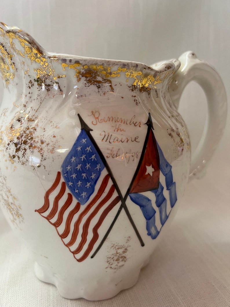 Vintage Pitcher remember the Maine - Etsy