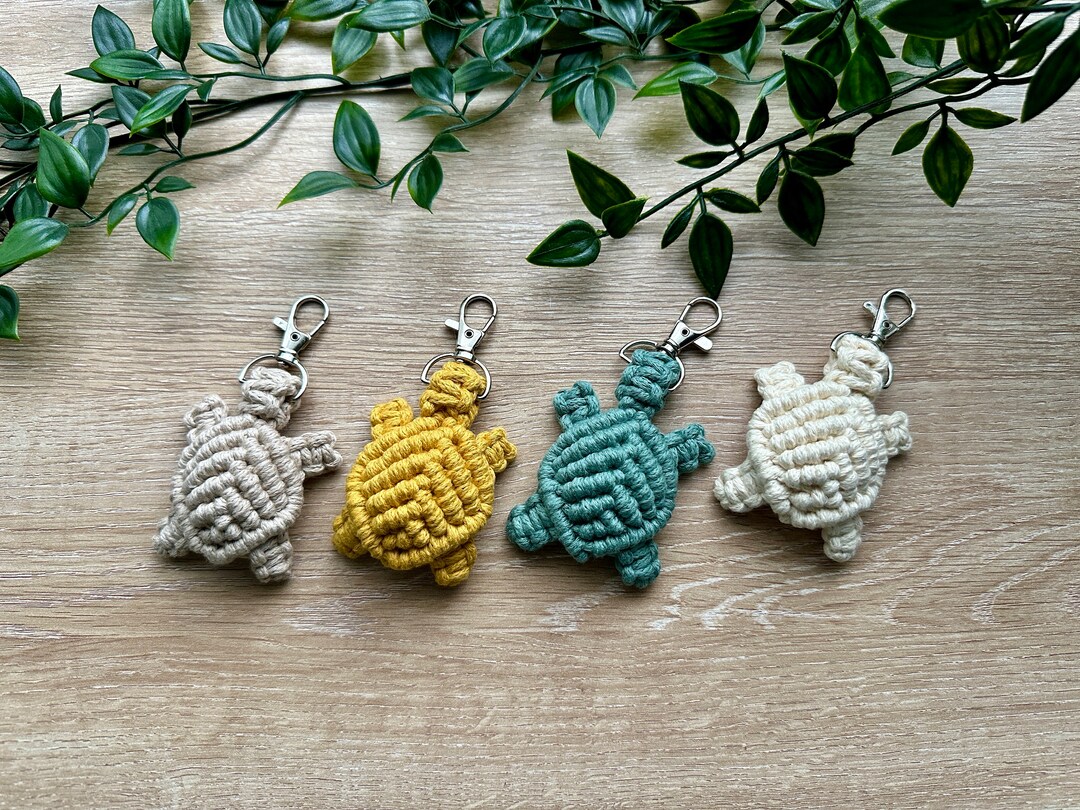 Macrame Turtle Keychain for Sea Turtle Lovers Macrame Gift Macrame ...