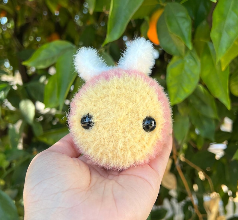 Fuzzy Bee - Fuzzy Rainbow Crochet Plushie - Etsy