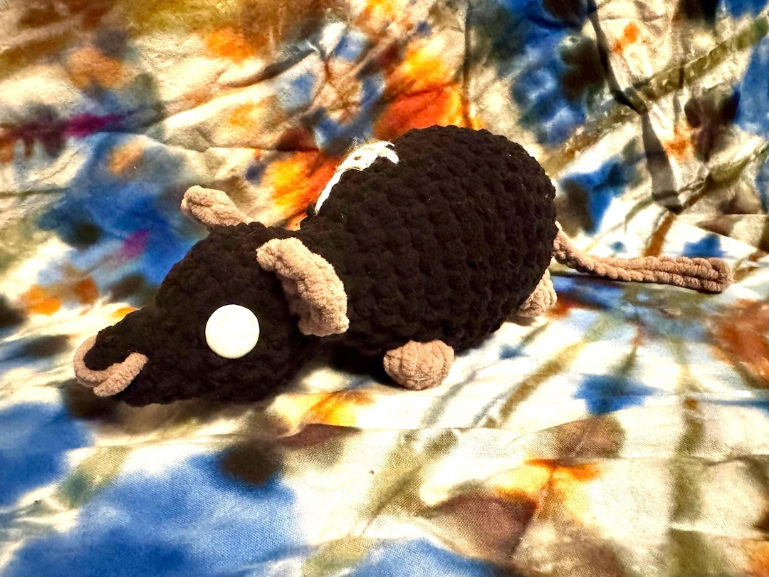 Cardinal Copia-inspired Crochet Rat Plushie - Etsy