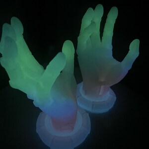 Android Hand Phone Stand - 3D Printed Robot Design - Etsy