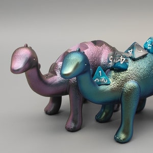 Shimmer Dienosaur Stegosaur Dice Holder | Dungeons and Dragons Dice ...