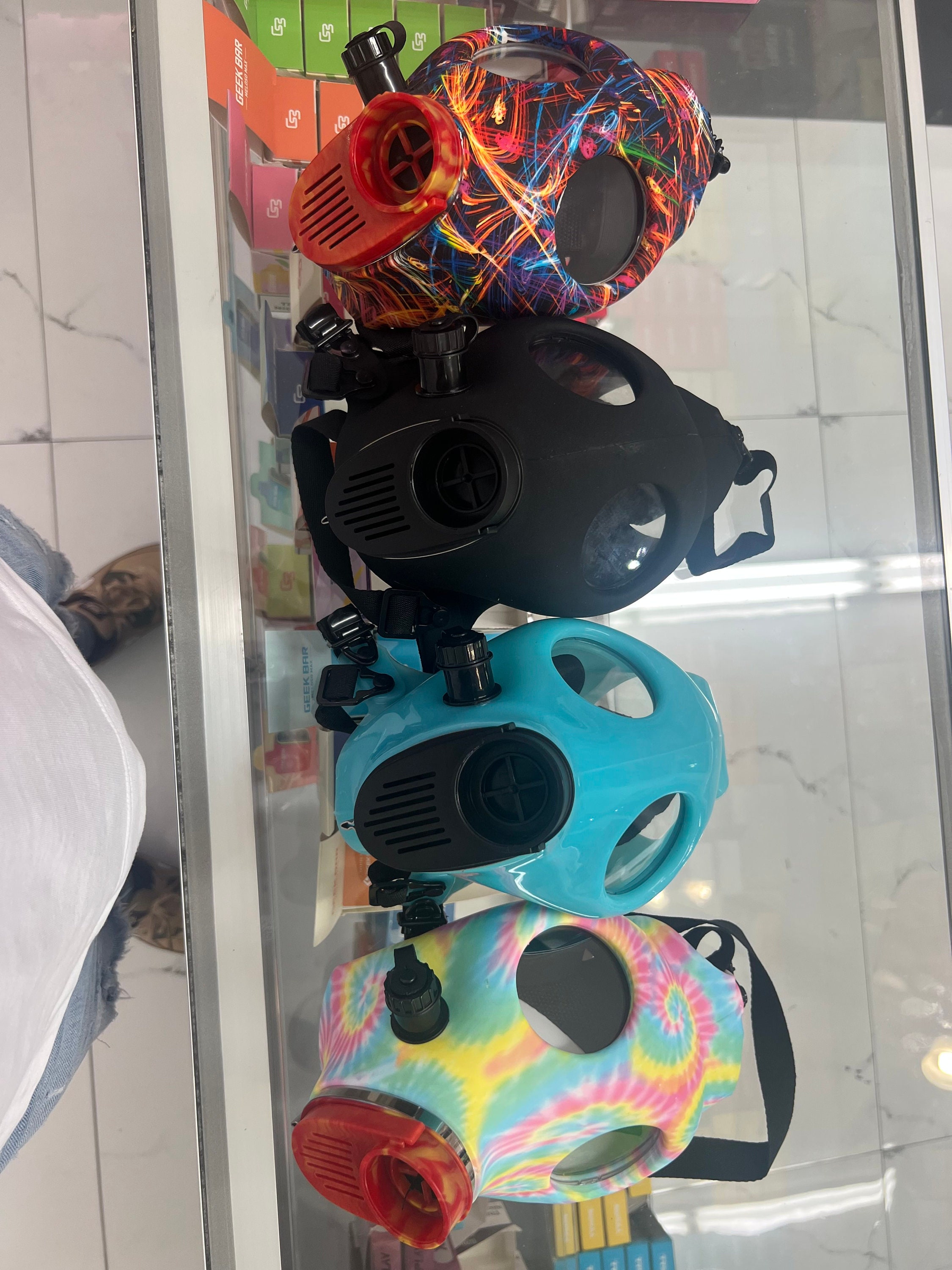 Gas Mask Pipe Hookah Style With Different Designs With Removable Pipe ...