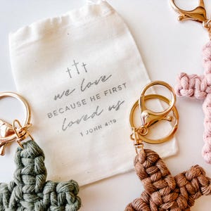 Macrame Cross Keychain - Etsy