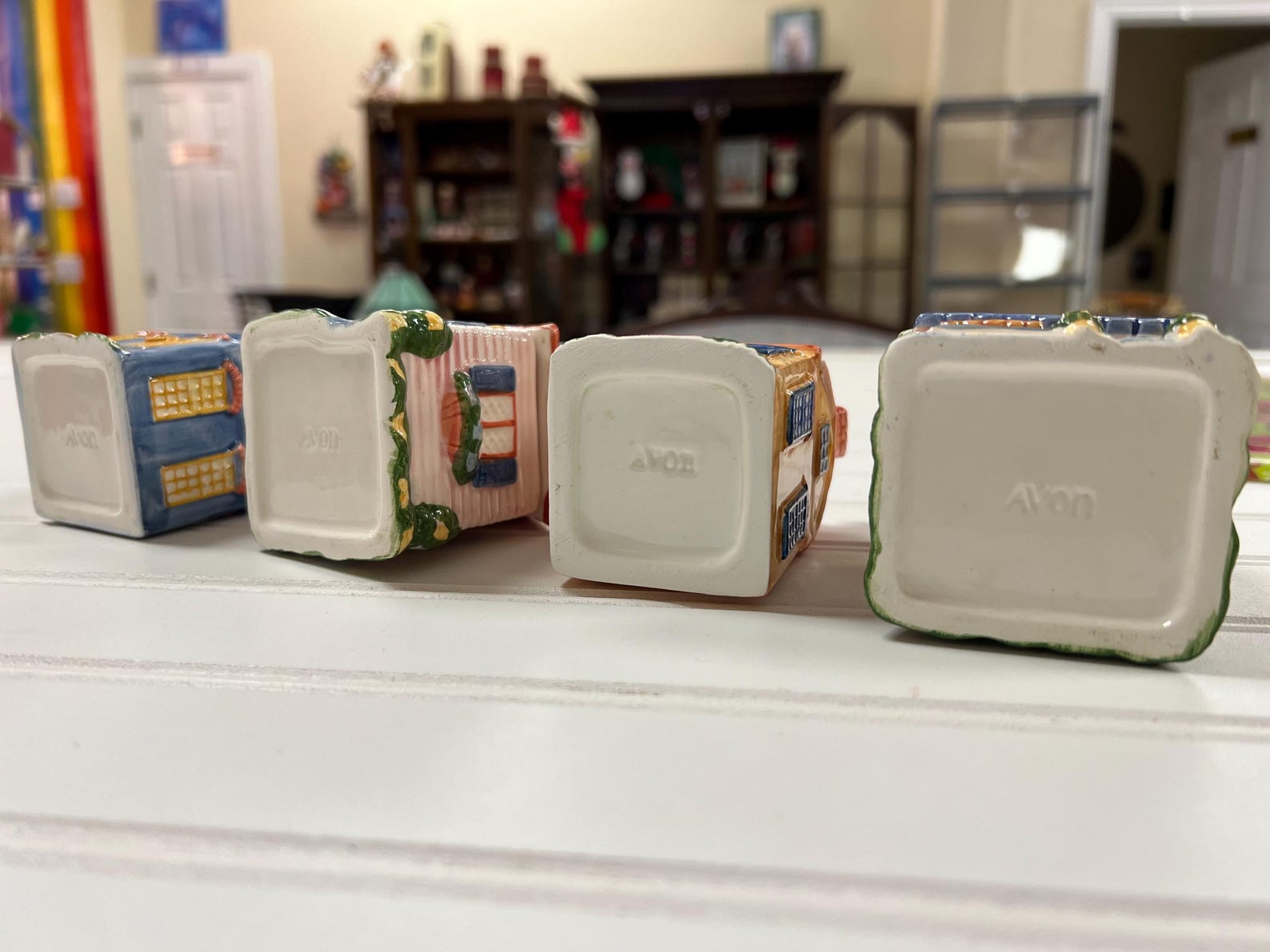 Avon Victorian Houses Spice Cottage 12 Jar Village Set With Labels and ...
