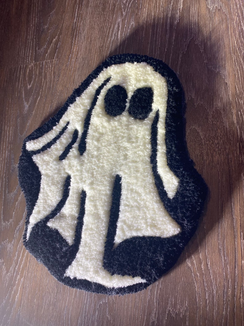 Cute Tufted Ghost Rug and Wall Hanging - Etsy
