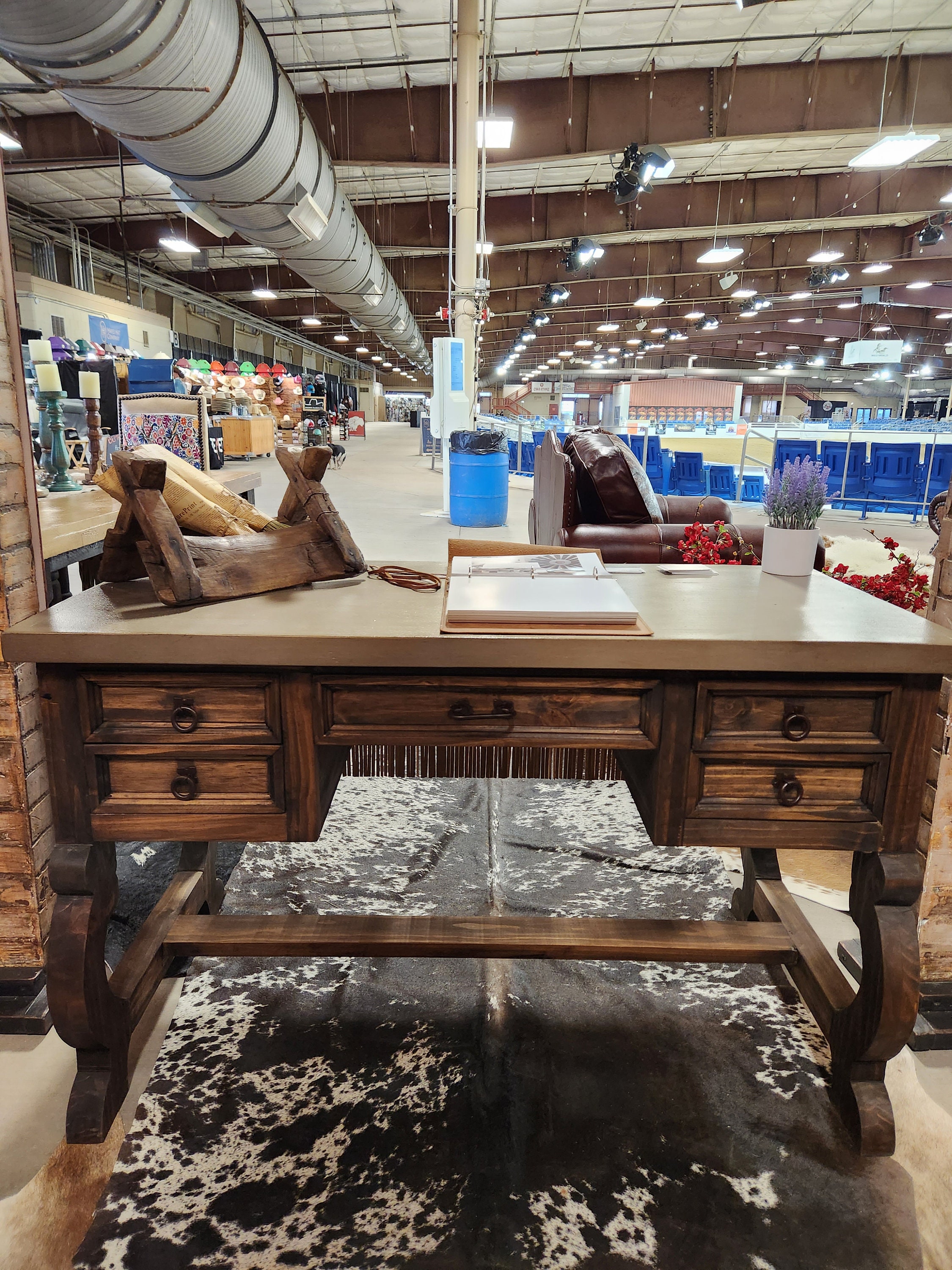 Magnolia Desk by Ranch & Co. Interiors - Etsy