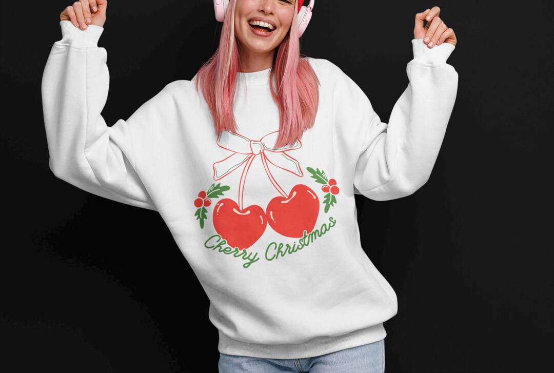 Christmas Vintage Mistletoe Women's Sweatshirt, Festive Holiday Cherry ...