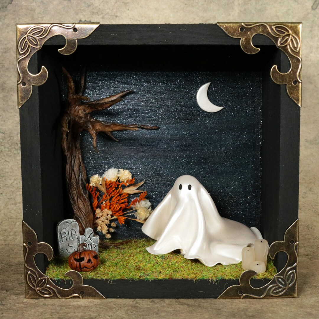 Ghost Story Box / Shadow Box Cemetery Diorama - Etsy