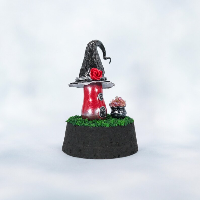 Miniature Witch Hat Fairy House With Cauldron / 3.5 Cloche Glass Dome ...