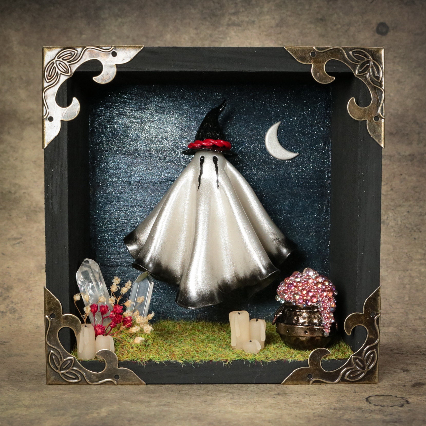 Floating Dark Witch Ghost Story Box / Shadow Box Diorama - Etsy