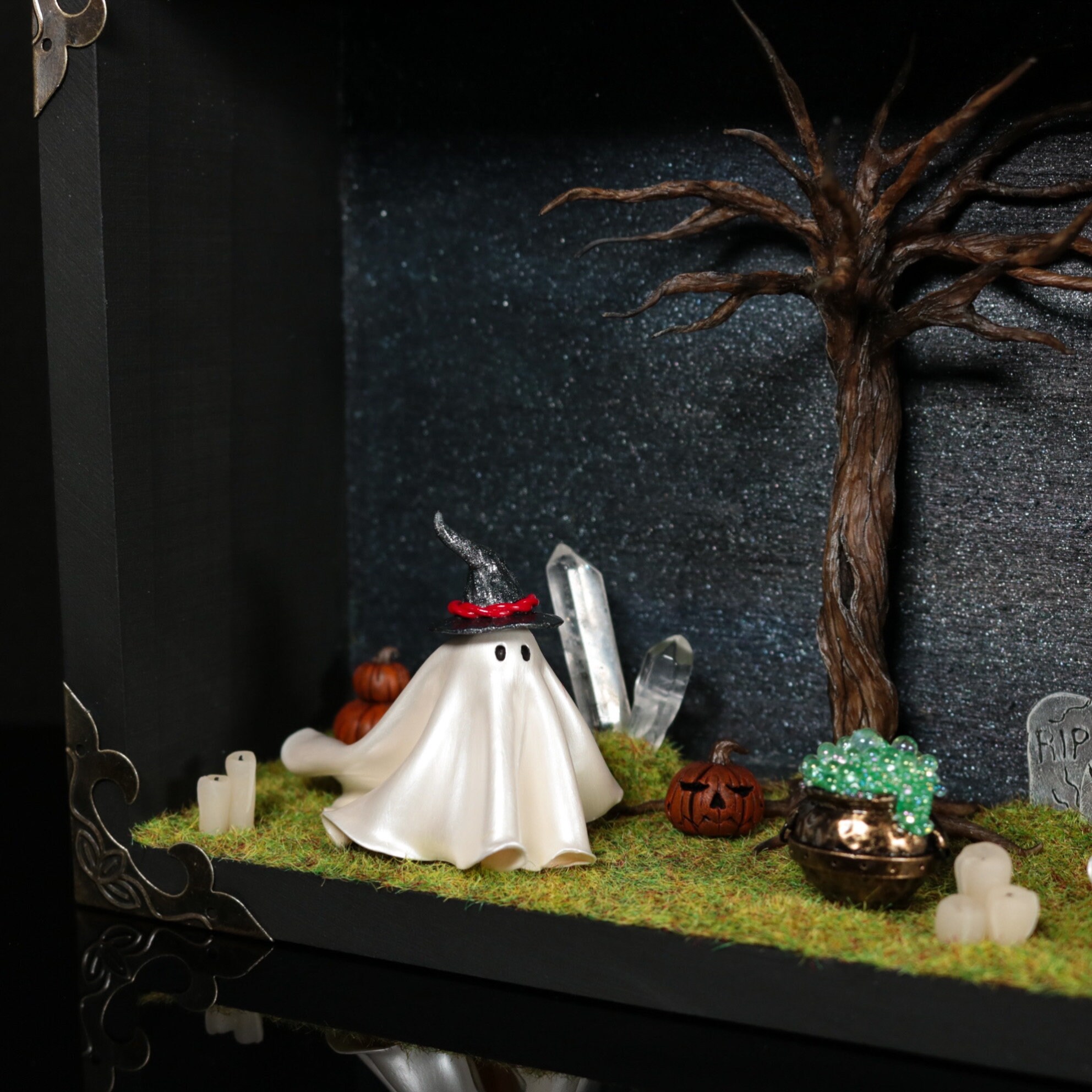 Witch Ghost Story Shadow Box Cemetery Diorama - Etsy