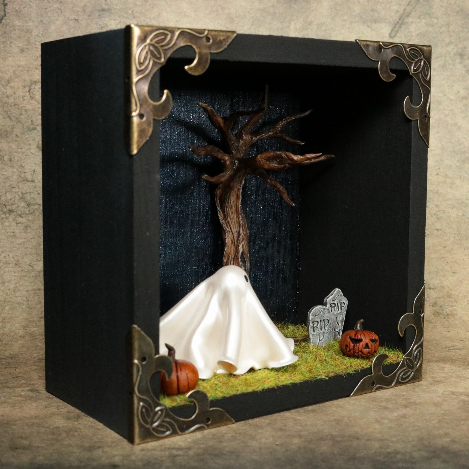 Ghost Story Box / Shadow Box Cemetery Diorama - Etsy