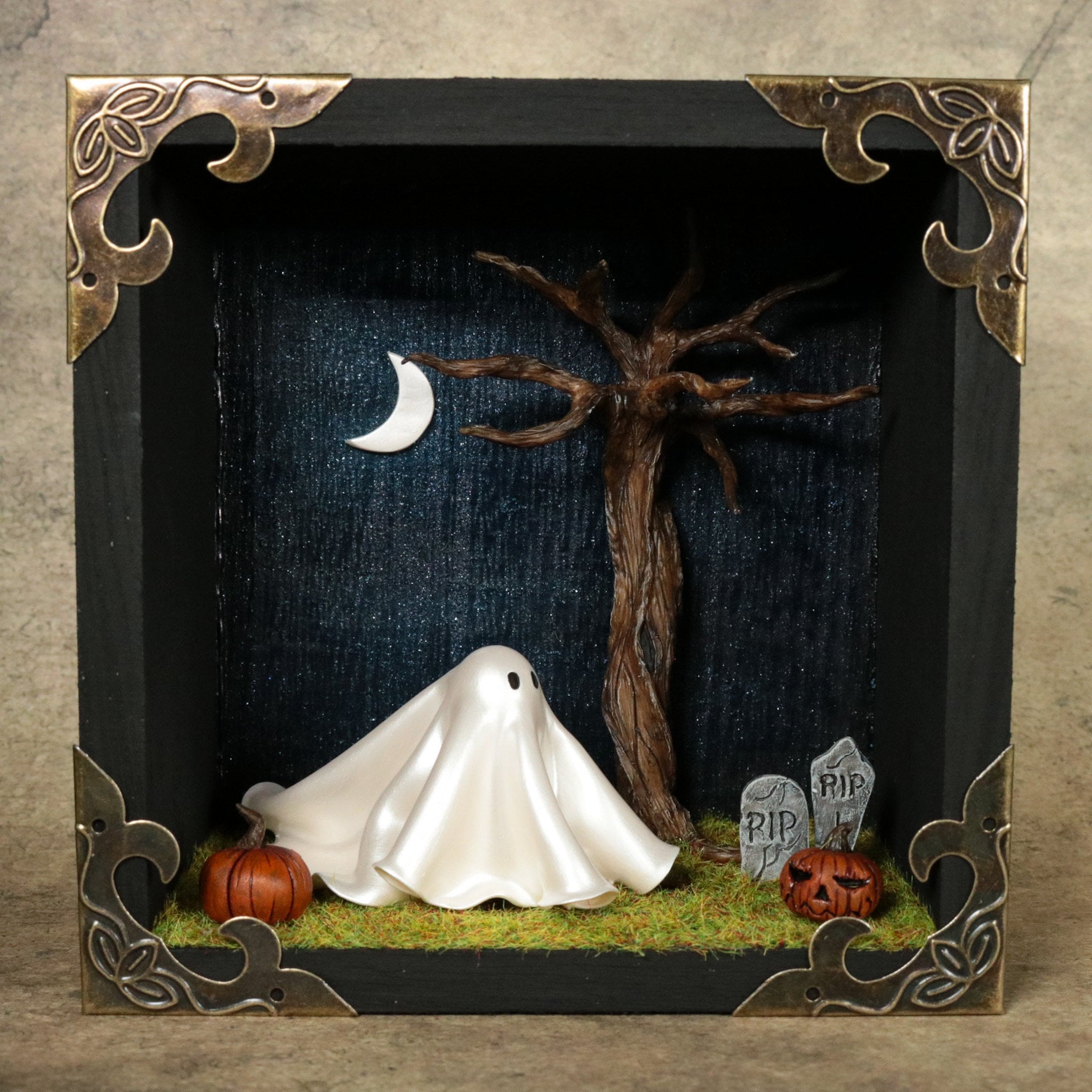 Ghost Story Box / Shadow Box Cemetery Diorama - Etsy