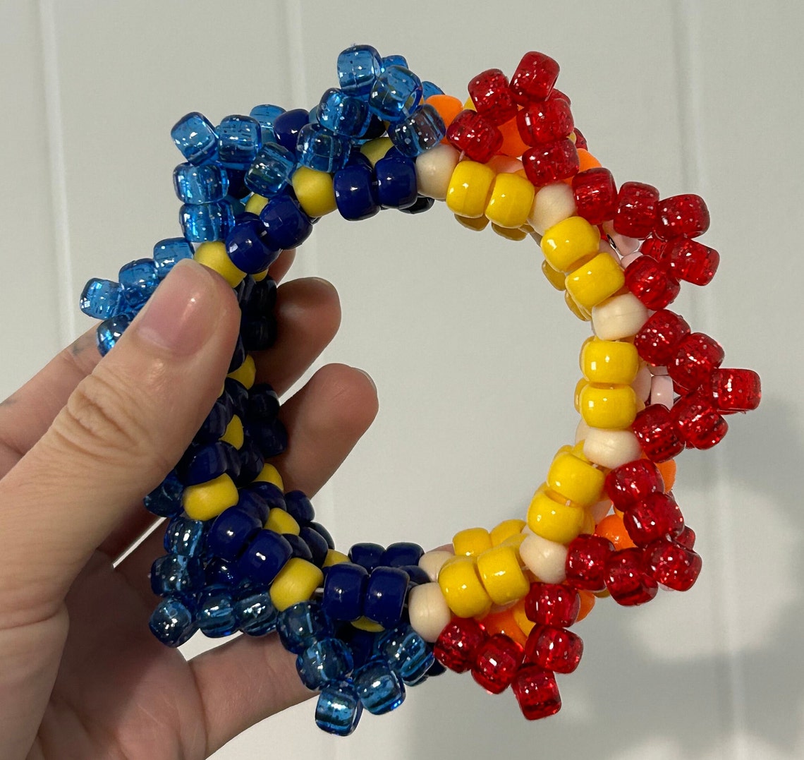 Sundrop / Moondrop FNAF Kandi Mini Rotating Cuff - Etsy