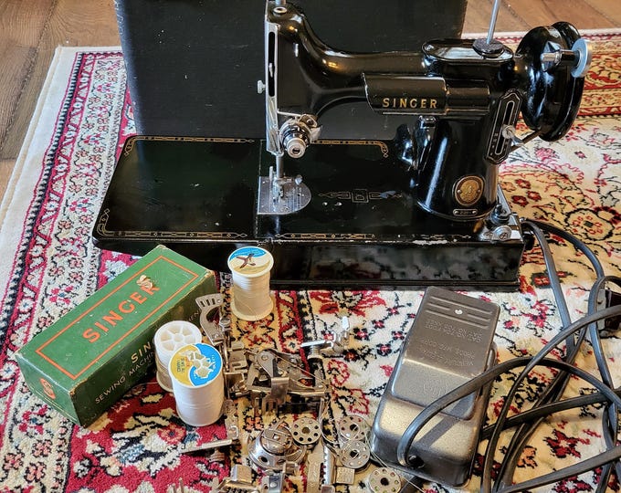 1956 Singer 221 Sewing Machine - Etsy