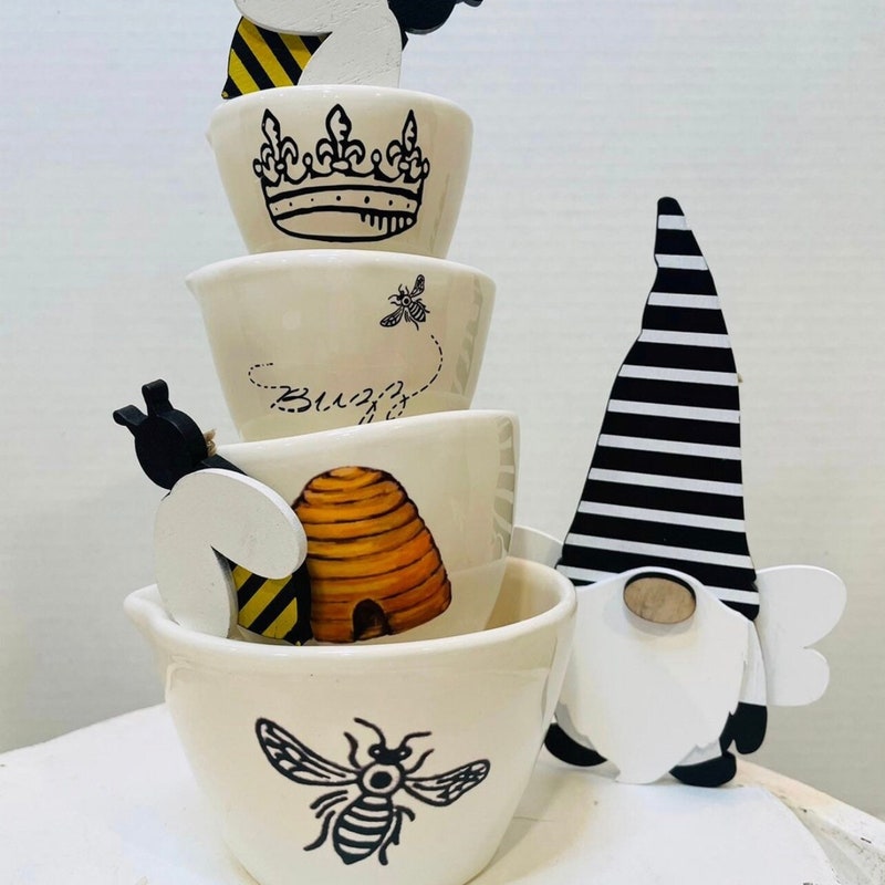 Queen Bee Pottery - Etsy