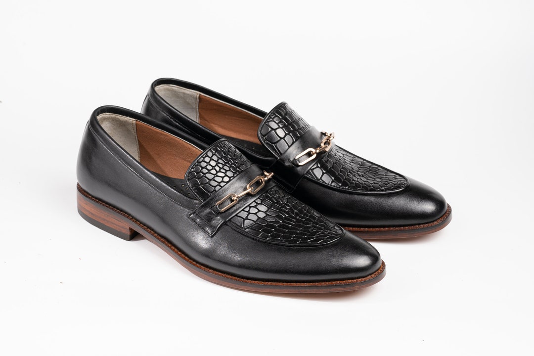 Apron Toe Chain Loafer With Black Aniline and Crocodile Pattern Leather ...