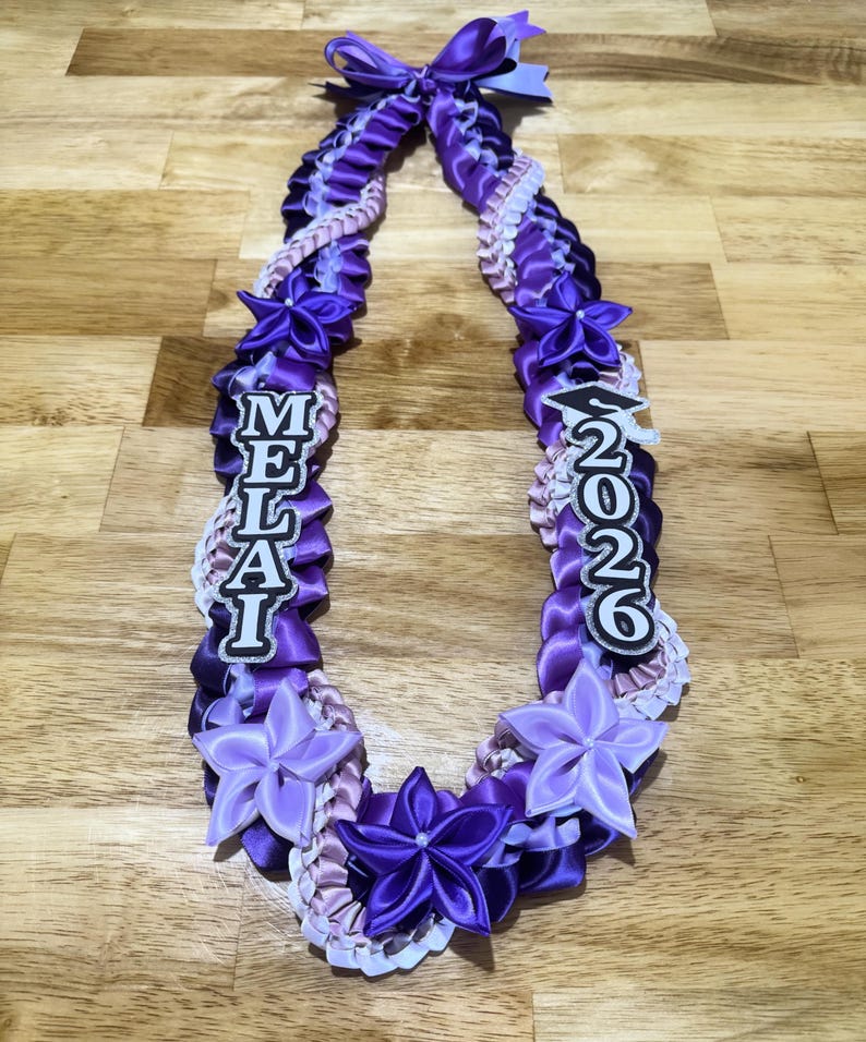 Graduation Name Lei - Etsy