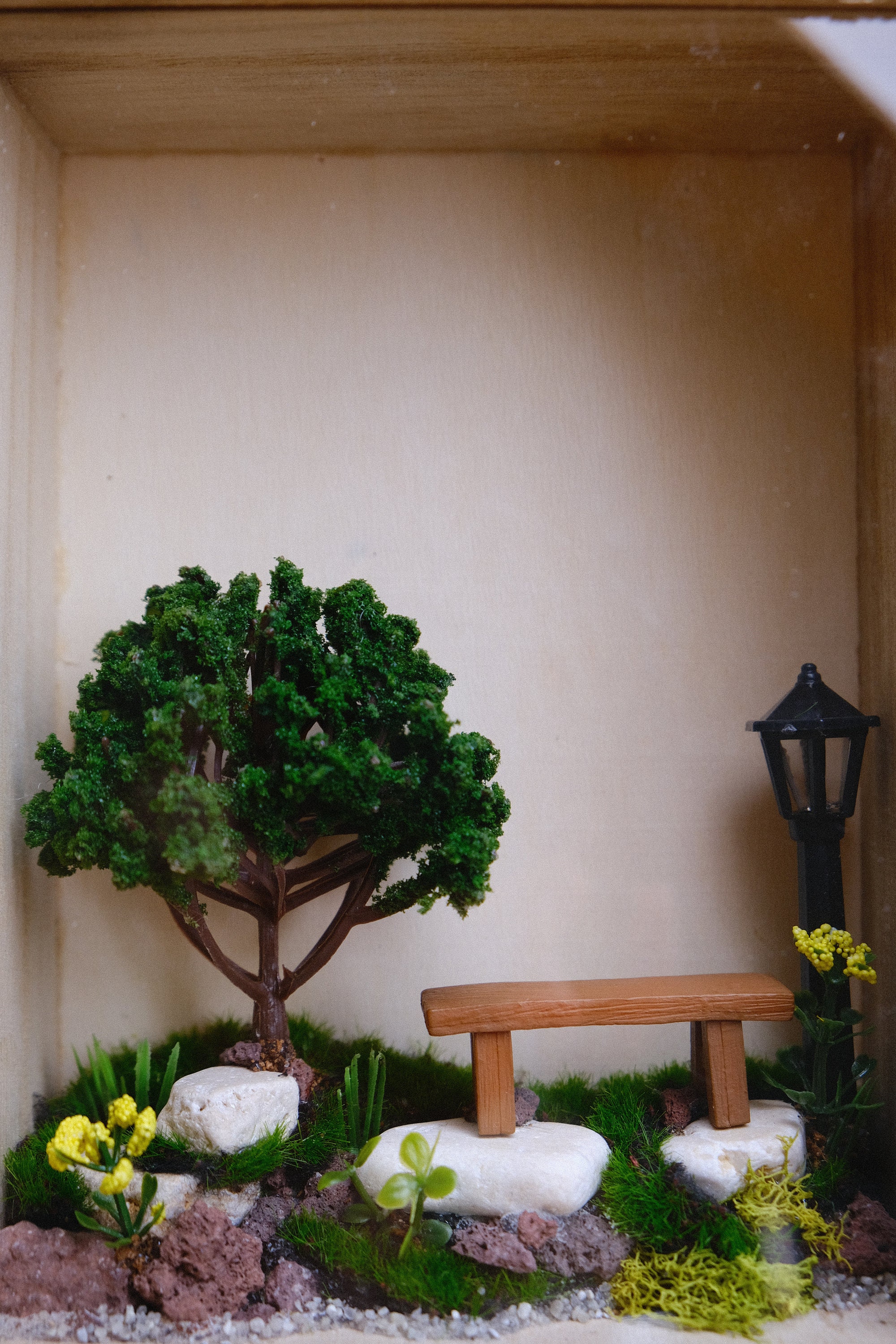 Tiny Bench Handmade Art Miniature Forest Tree Terrarium Art Diorama ...