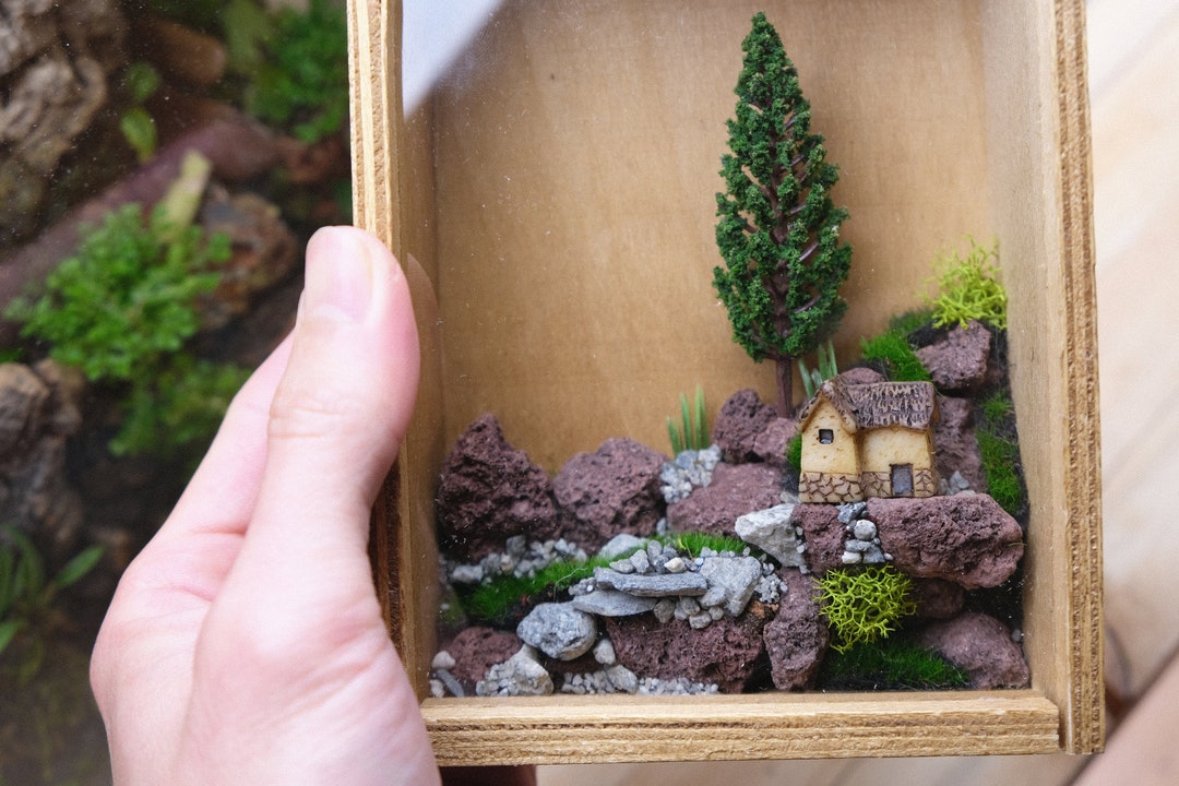 Miniature Cottage House Terrarium Decor Pre-assembled Kit - Etsy