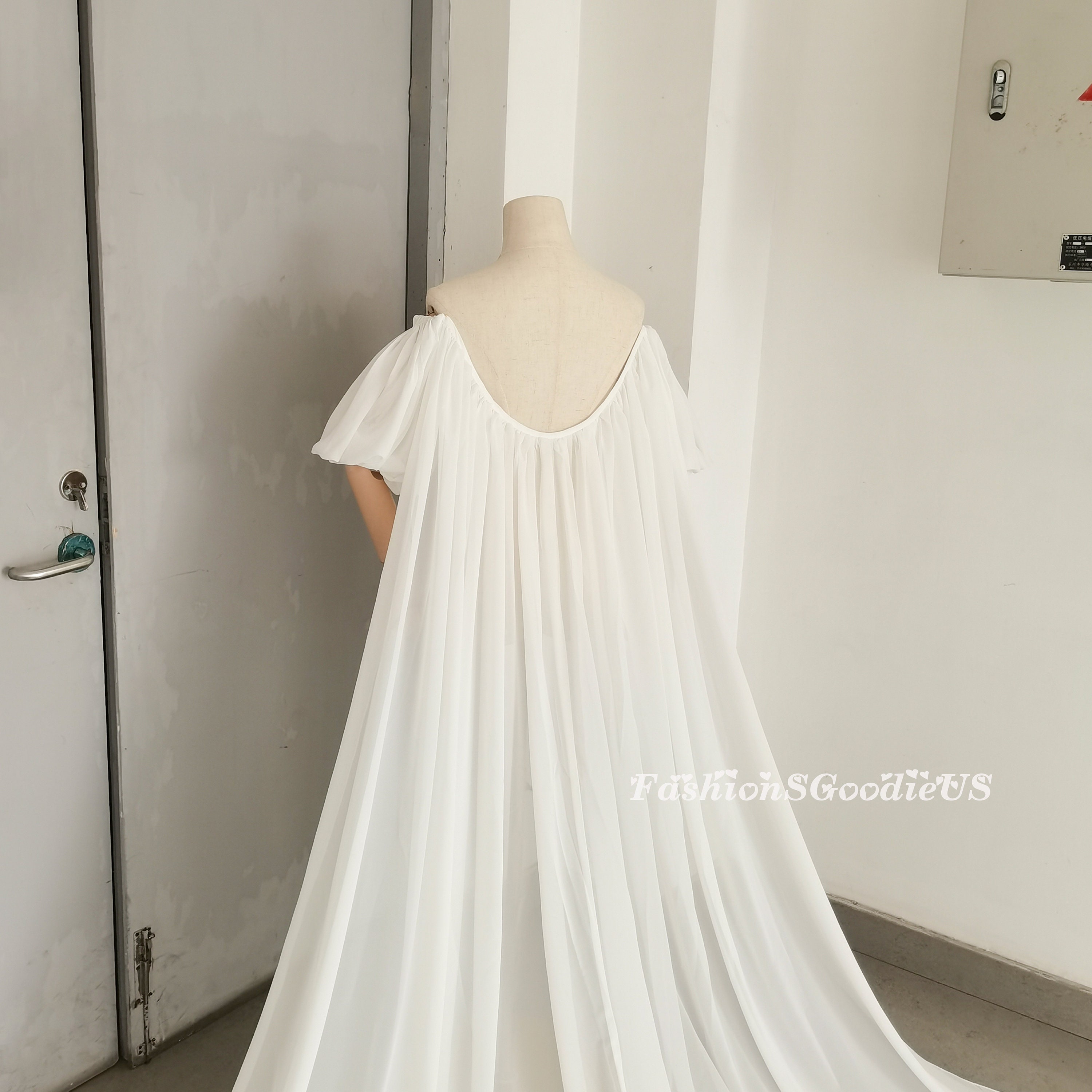 New Design Wedding Cape Veil With Puff Sleeves, Minimalist Chiffon Cape ...
