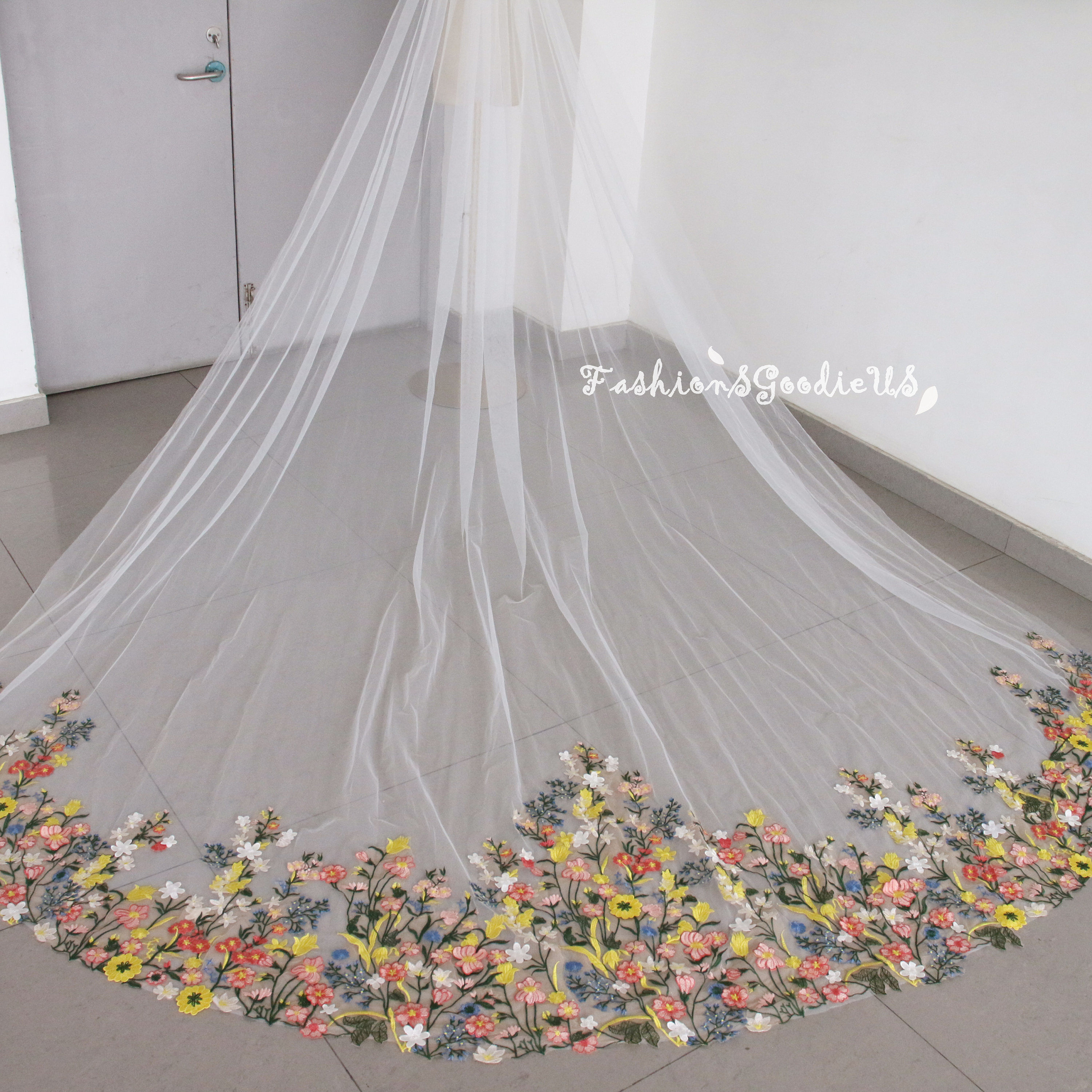 Wildflower Veil for Bride Secret Garden Wedding Veil - Etsy