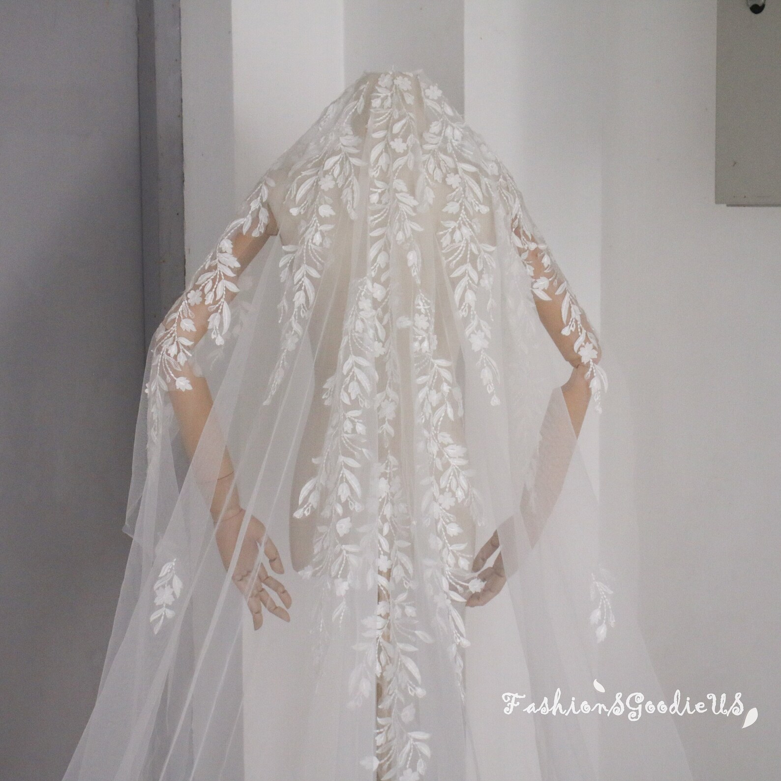 Mantilla Leaf Lace Wedding Veil, Leaf Vine Lace Wedding Veil, Vintage ...