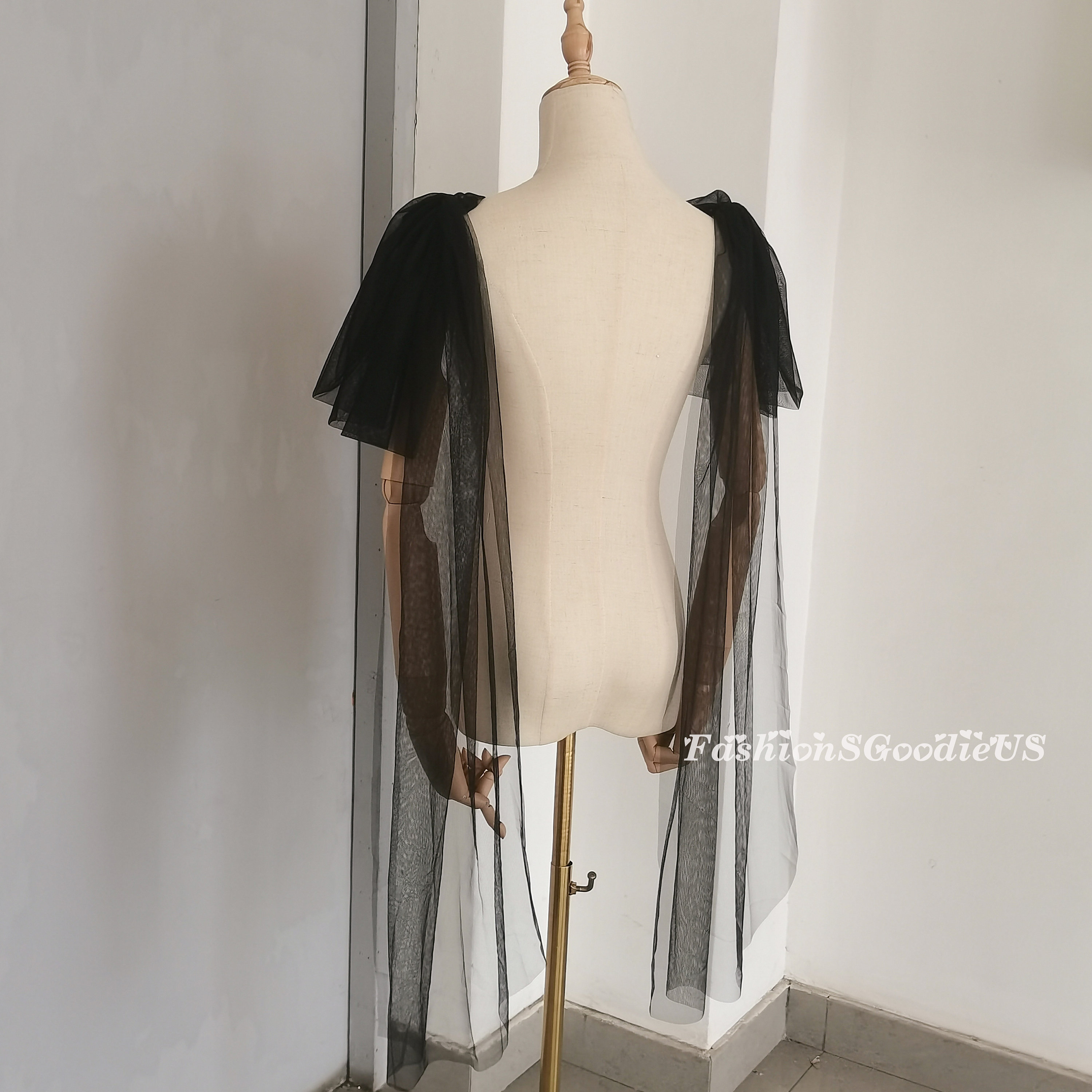 Black Tulle Bridal Separates, Detachable High Low Shoulder Veil ...