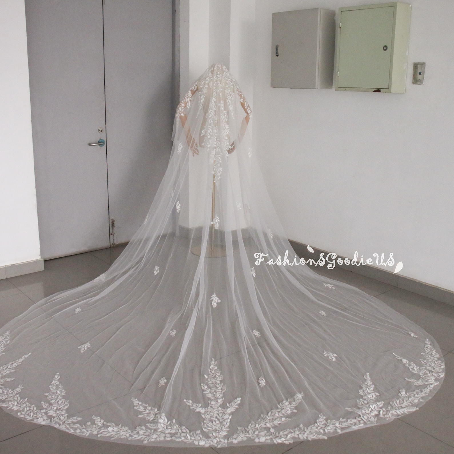 Mantilla Leaf Lace Wedding Veil, Leaf Vine Lace Wedding Veil, Vintage ...