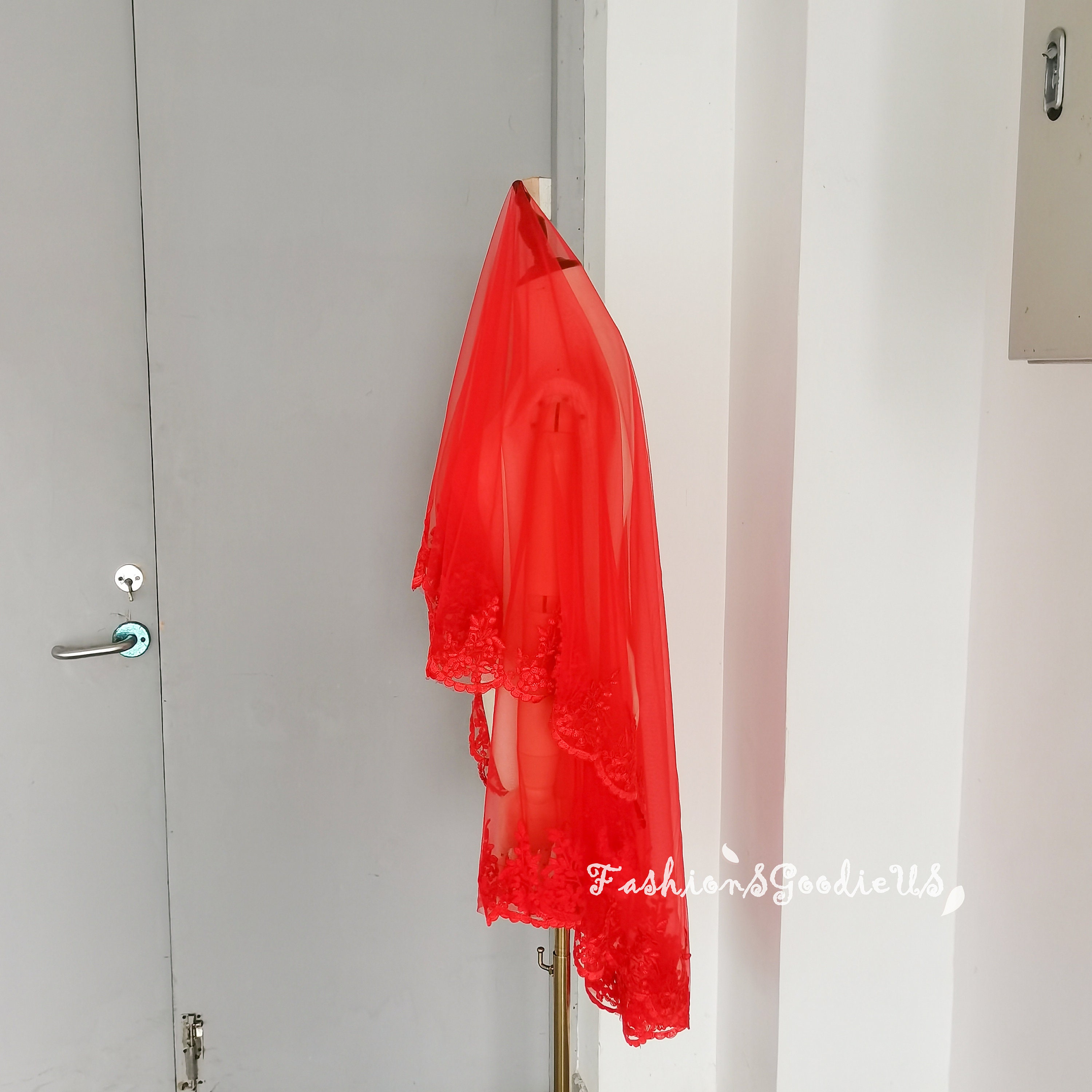 Elegant Red Flower Veil, Vintage Drop Veil, Fingertip Length Veil ...