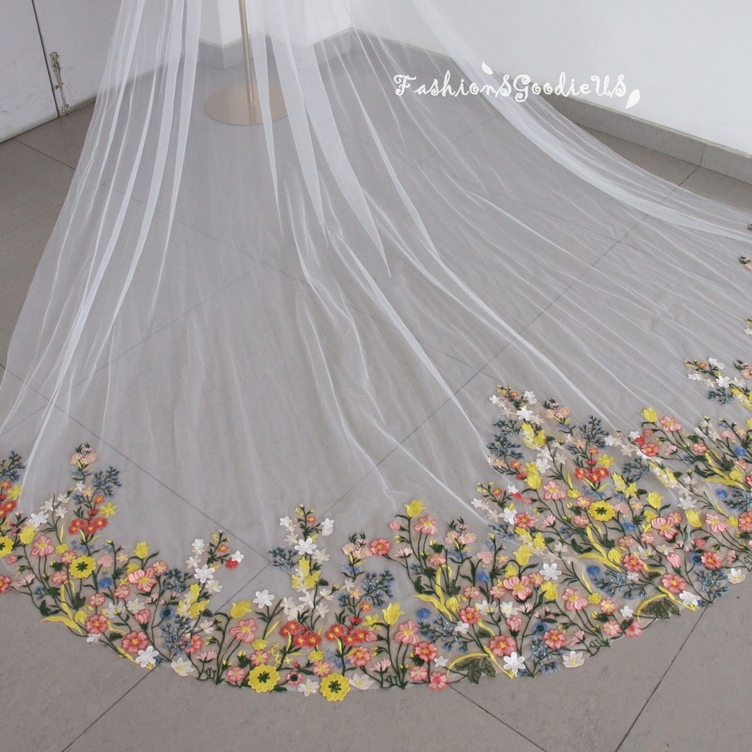 Wildflower Veil for Bride, Secret Garden Wedding Veil, Colorful Floral ...