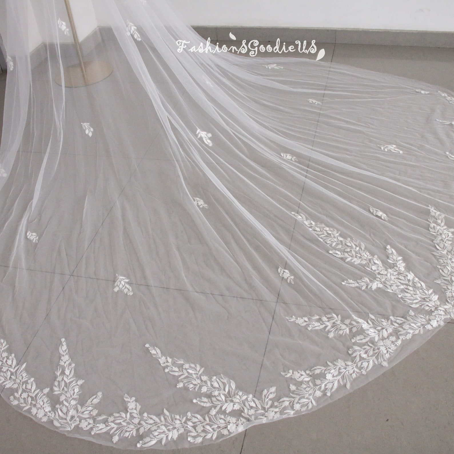 Mantilla Leaf Lace Wedding Veil, Leaf Vine Lace Wedding Veil, Vintage ...