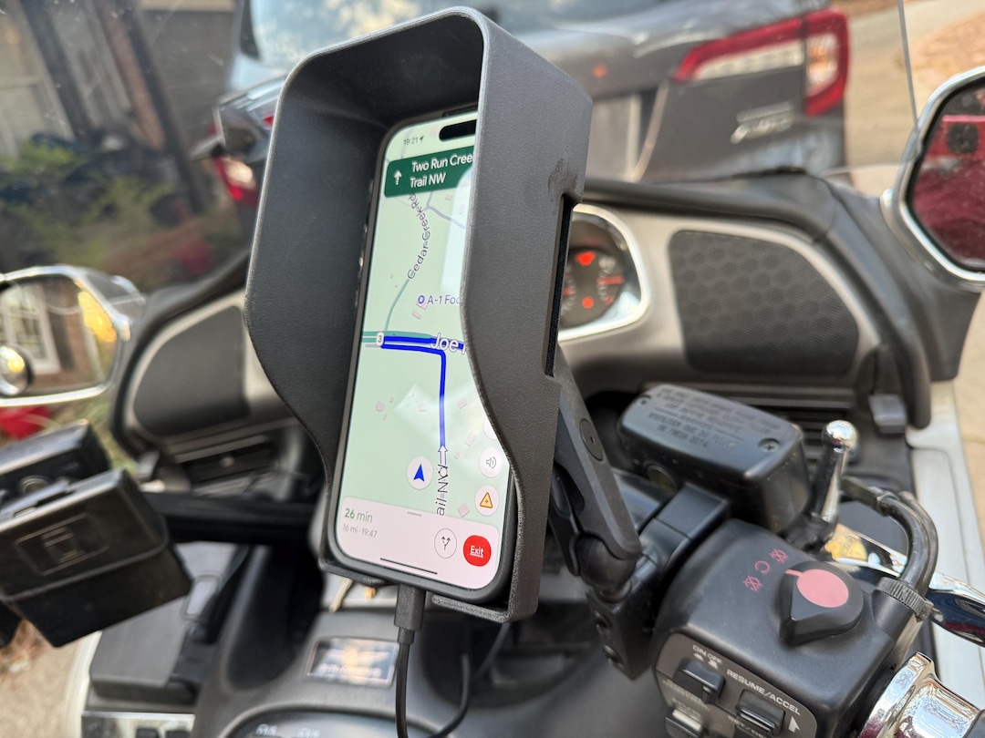 Quadlock Compatible Sun Visor - Ideal for Motorcycles Fits Iphone ...