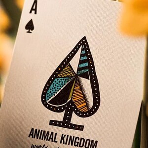 World Wildlife Animal Kingdom Playing Cards. - Etsy