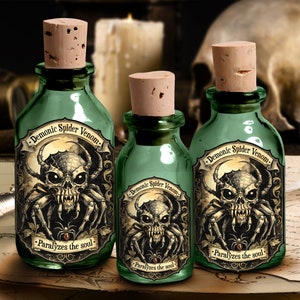 Demonic Spider Venom Vintage Potion Label, Printable Apothecary Label ...