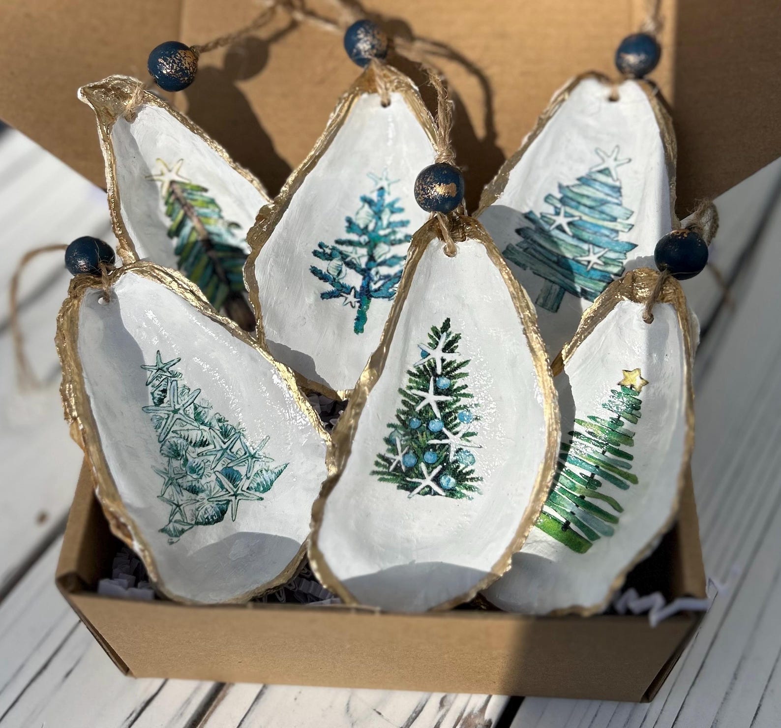 Set of 6 Nautical, Christmas Tree Oyster Shell Ornament Set. Driftwood ...