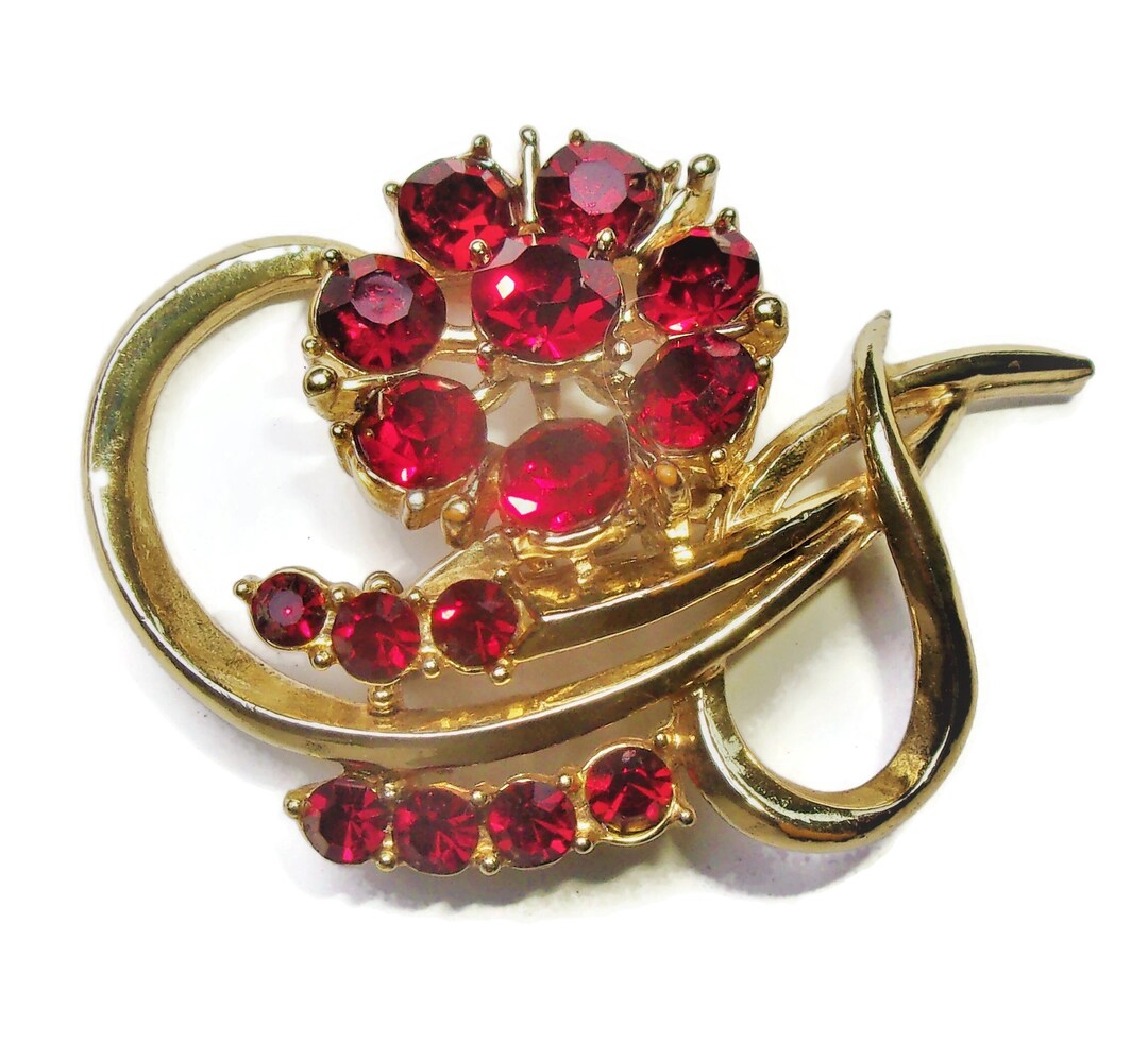 Vintage Coro Gold Tone Ruby Red Rhinestones Floral Pin Brooch Pat. Pend ...