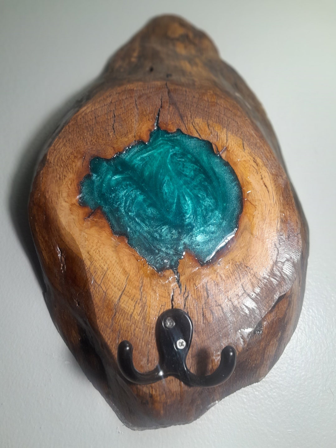Live Edge Epoxy Key Holder - Etsy