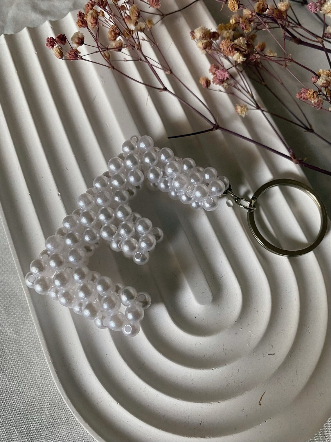 Personalized White Pearl Beaded Keychain, Custom Letter Keychain ...