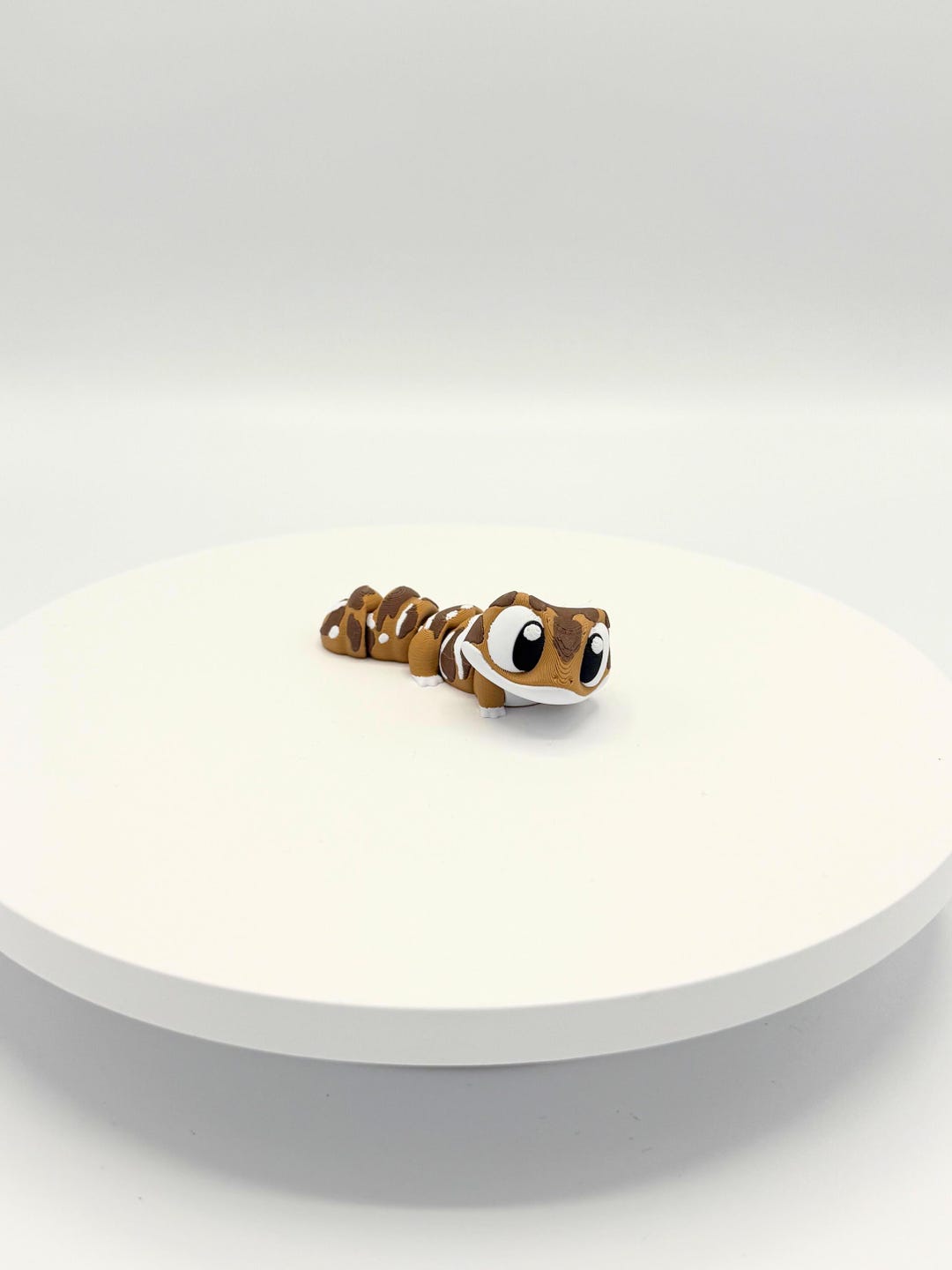 Articulated Mini Gecko - Handmade Art Toy, Collectible Gecko Figurine ...