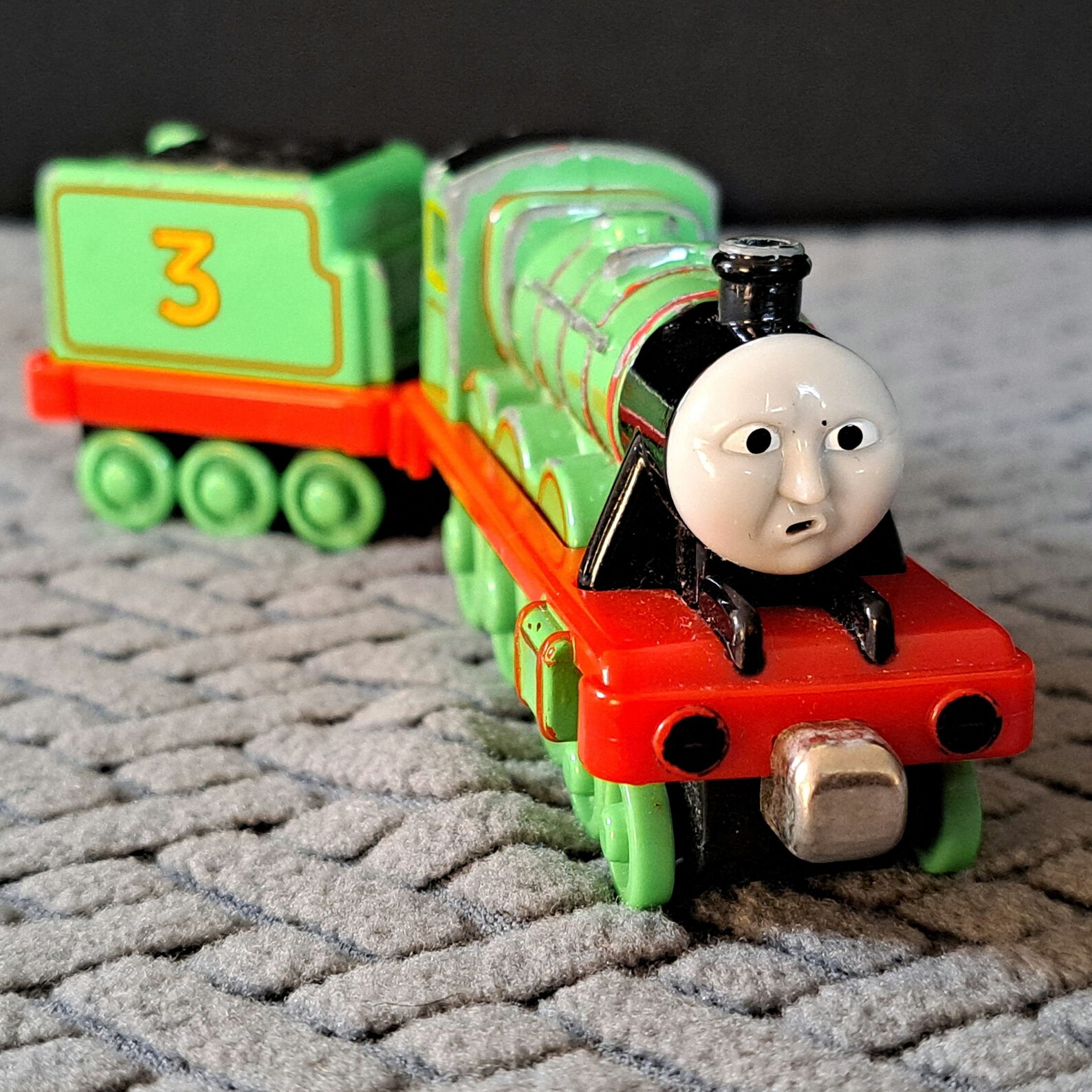 2002 Rare ANGRY HENRY With 3 Tender Take Along Diecast Thomas & Friends ...