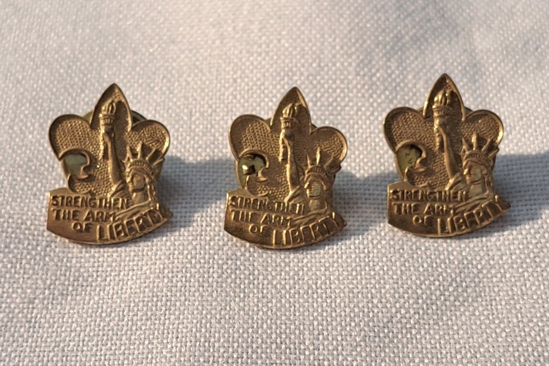 Boy Scouts 1950s Statue of Liberty Pins Vintage Boy Scout Uniform Pin ...