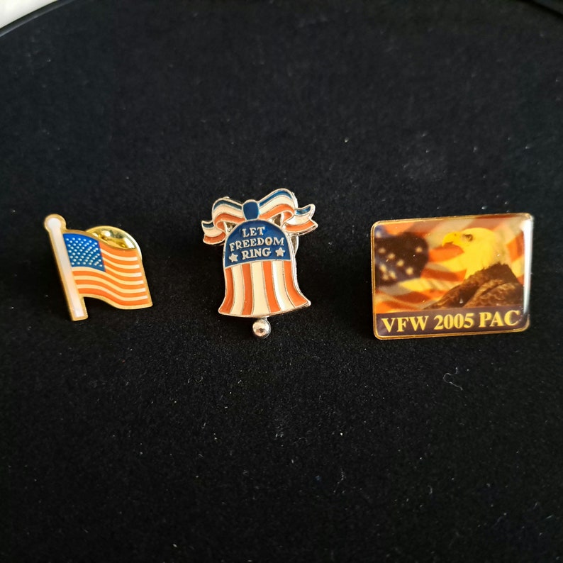 PATRIOTIC Pin Lot Vintage American Flag Liberty Bell Flag With Eagle ...