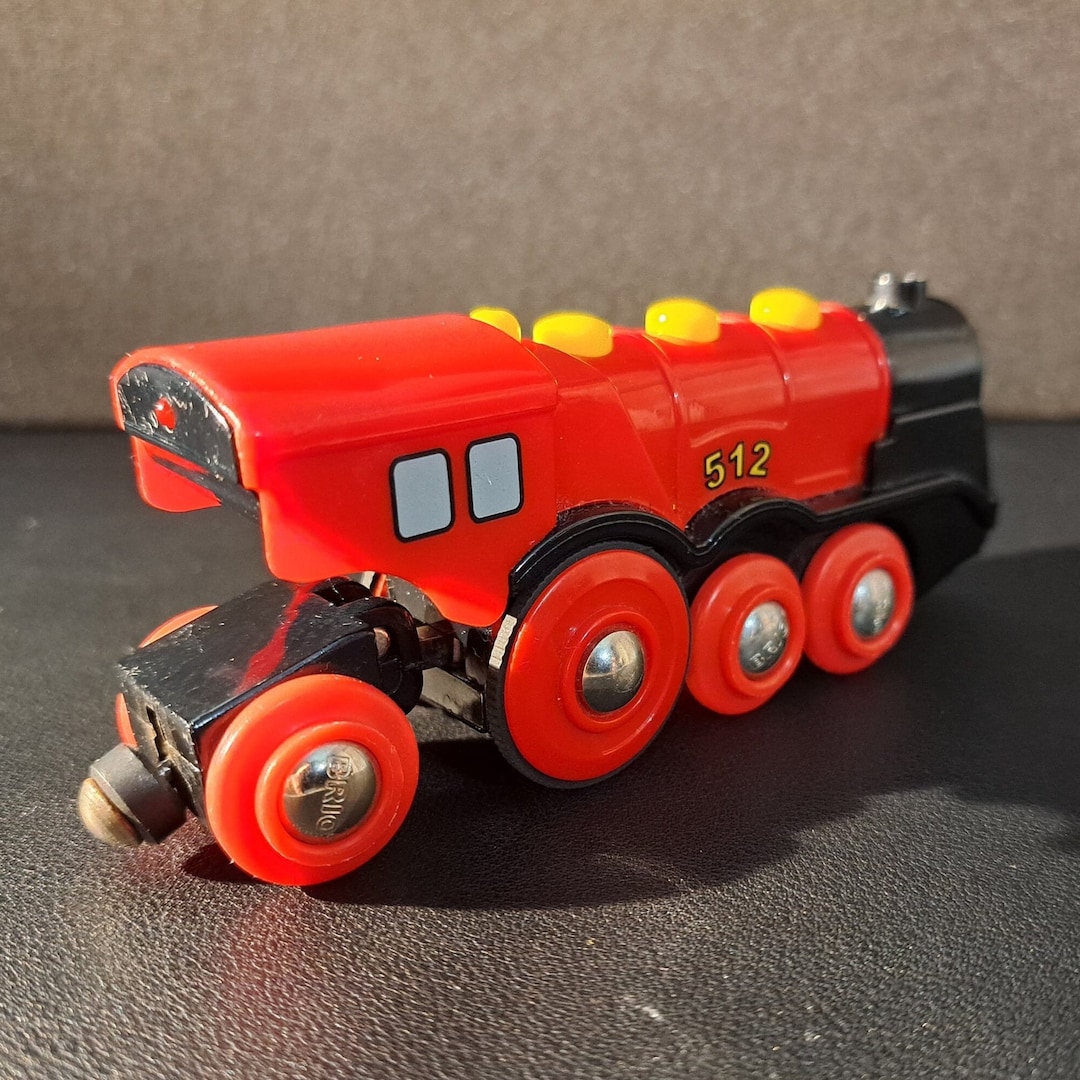 BRIO MIGHTY RED 512 Train Engine Motorized Brio Battery Working Lights ...